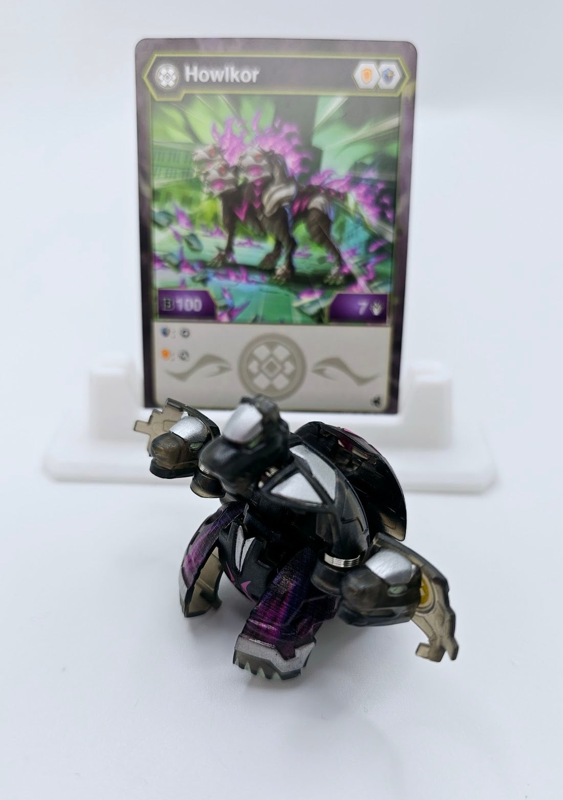 Darkus Elemental Howlkor | Sakura Bakugan